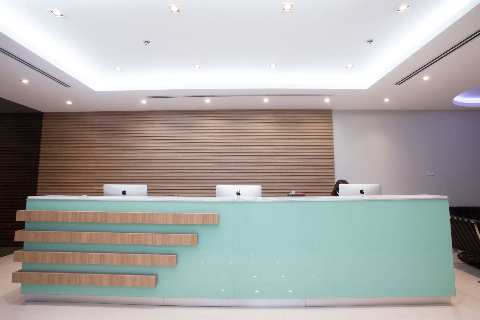 Compass Offices - BGC Corporate Center - Discover BGC